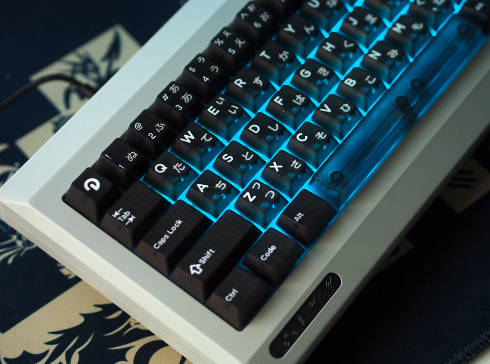 Domikey Obsidian WOB Cherry Keycaps