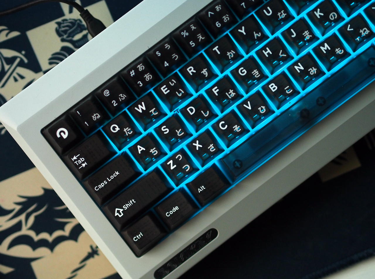 Domikey Obsidian WOB Cherry Keycaps